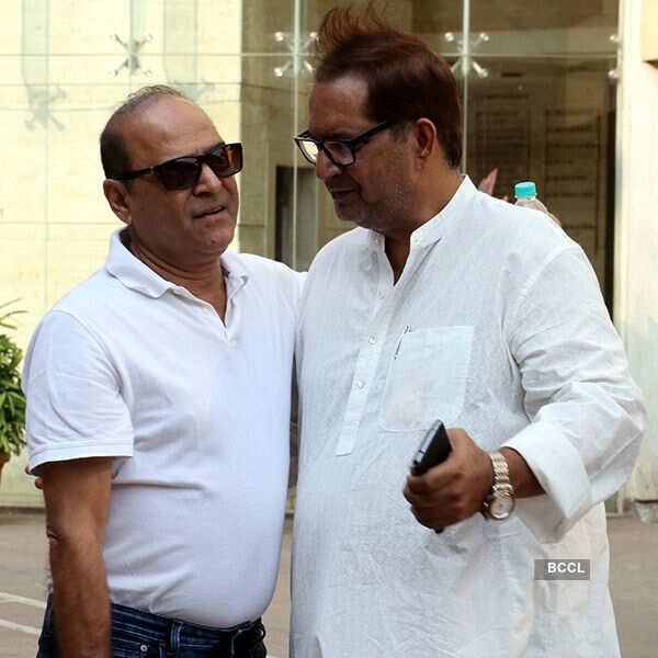 Karan Razdan and Rajan Lyallpuri during lyricist Naqsh Lyallpuri’s ...
