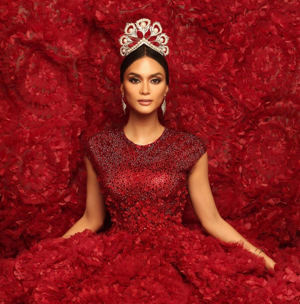 Pia Wurtzbach final photoshoot as Miss Universe 2015