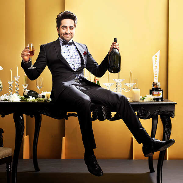 Weird habits of celebrities that will shock you!- The Etimes ...