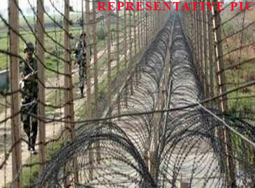Man tampering with border fencing on LoC apprehended
