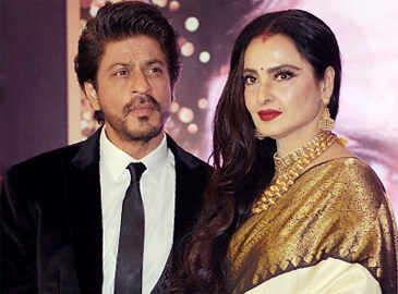 Shah Rukh Khan receives 4th National Yash Chopra Memorial Award