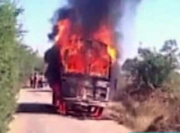 Aurangabad: Angry mob sets truck on fire as 11-year-old dies after ...