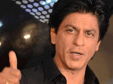 SRK completes 25 years in Mumbai, feels emotional