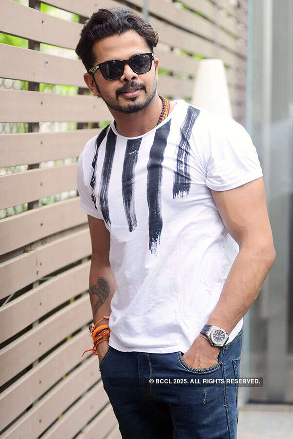 Sreesanth all set for his Tollywood debut with 'Team 5'- The Etimes ...