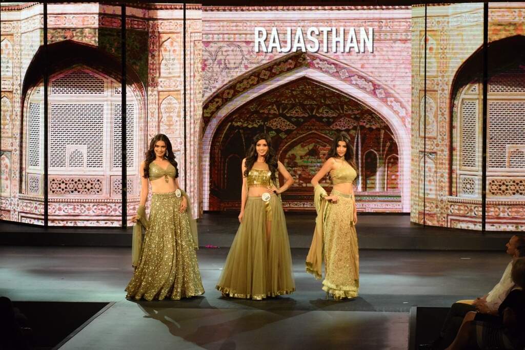 fbb Colors Femina Miss India West 2017 : Alpa and Reena’s Modern India ...