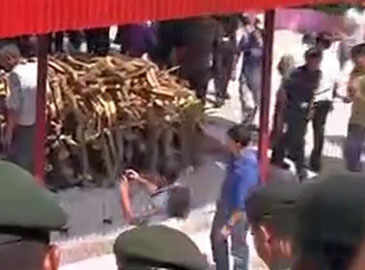 Sapathu: Last rites of fallen soldiers performed with full army honour