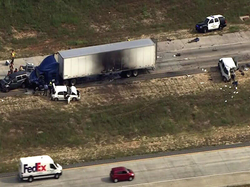 1 dead, 17 injured in 8-vehicle crash in Georgia