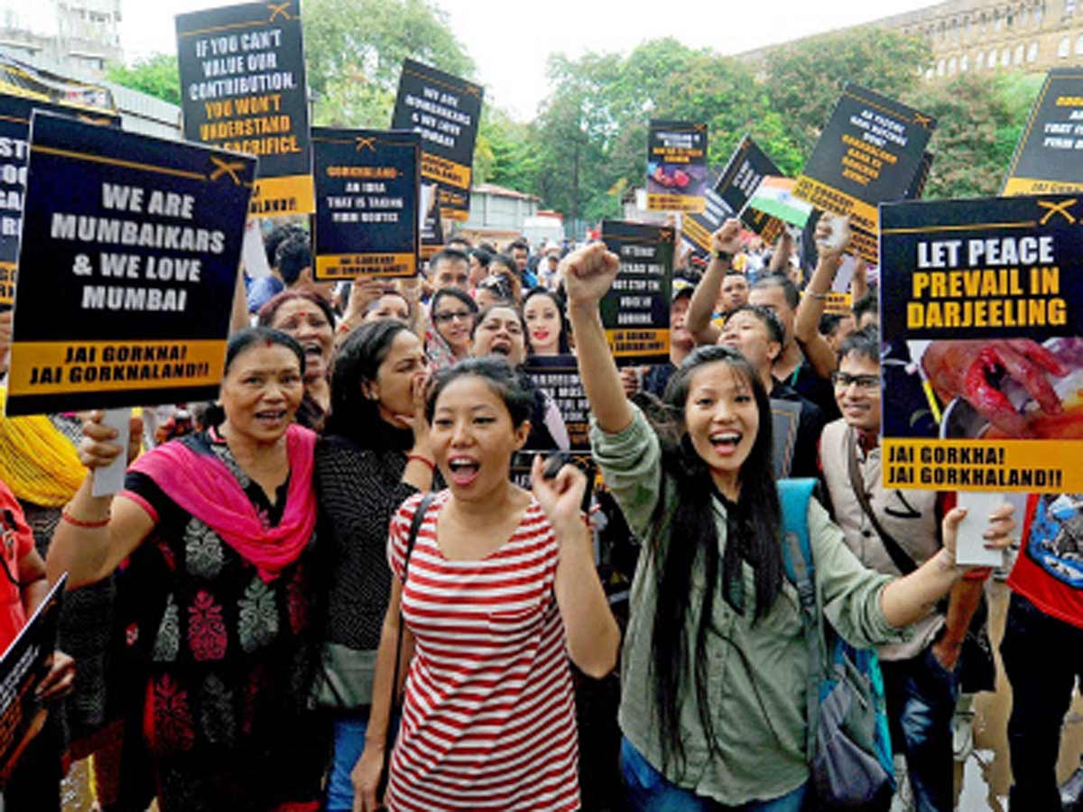 Darjeeling unrest reaches Mumbai, Gorkhas protest at Azad Maidan