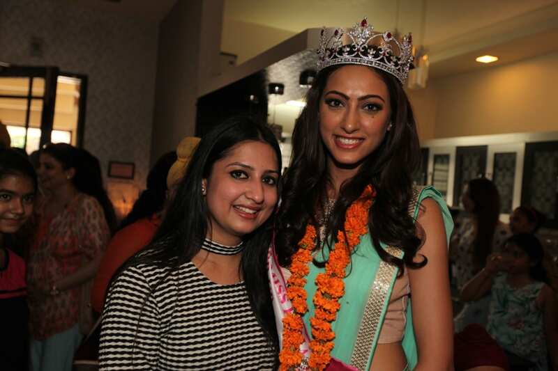 #Throwback: Miss India United Continents 2017: Sana Dua's grand Homecoming