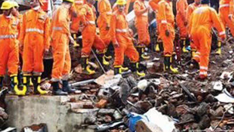 Mumbai building collapse: Congress corporator Ravi Raja demands FIR for ...