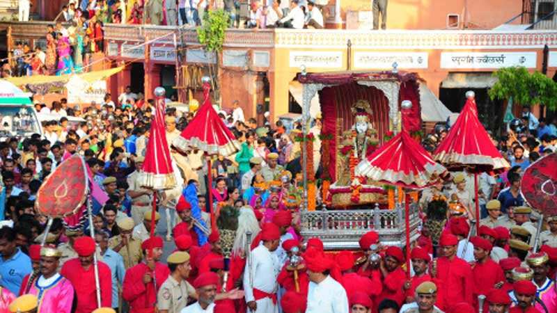 Jaipur: Thousands attend traditional procession of Teej Goddess