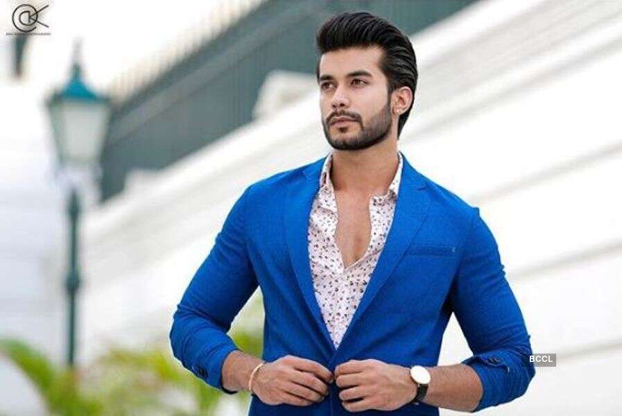 Varun Verma’s latest photoshoot screams perfection!