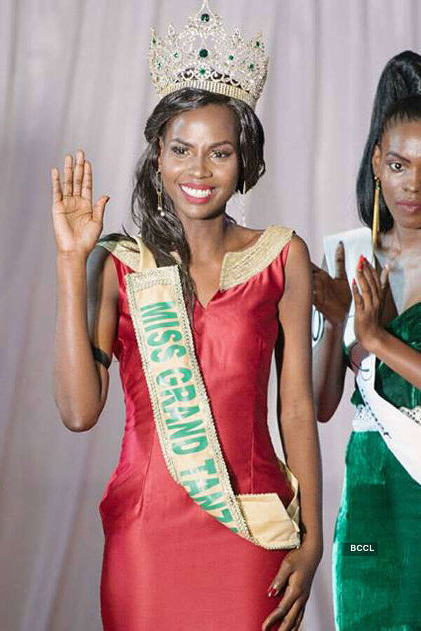 Batuli Mohammed crowned Miss grand Tanzania 2017