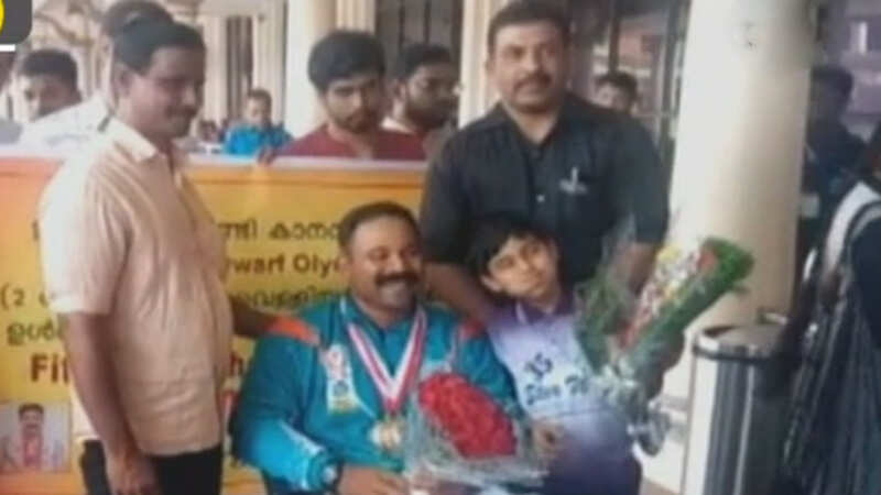 Joby Mathew arrives in Kochi after bagging 37 medals at World Dwarf Games