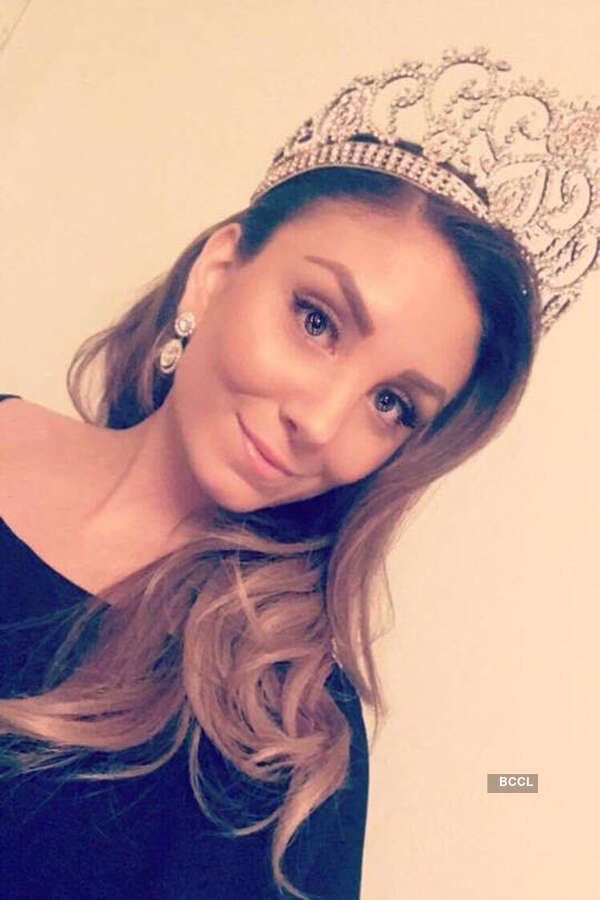 Newly crowned beauty queen dethroned for visiting Israel