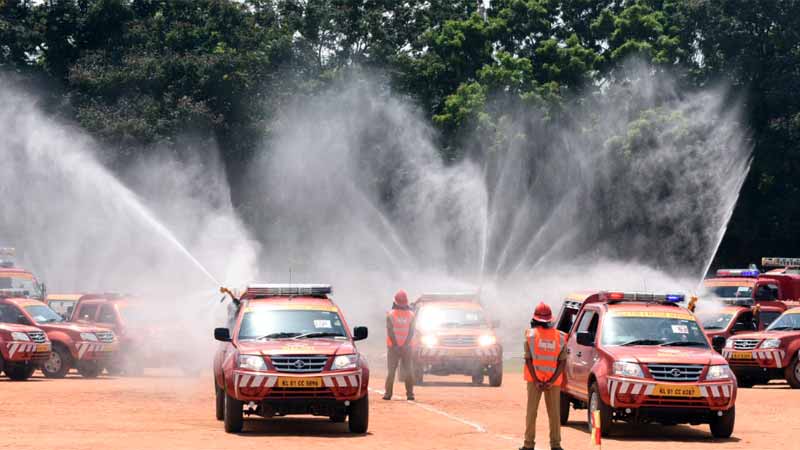 Kerala gets 60 modern fire engines to fight blaze