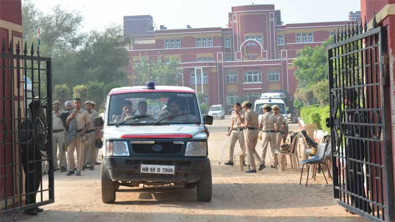 Ryan murder case: Saw accused bus conductor's shirt drenched in blood ...