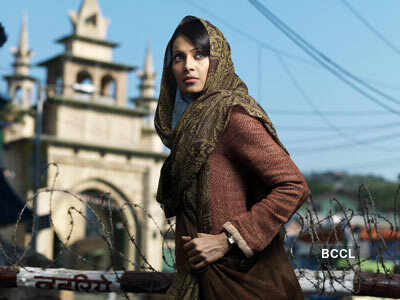 Lamhaa Movie Photos | Lamhaa Movie Stills | Lamhaa Bollywood Movie ...