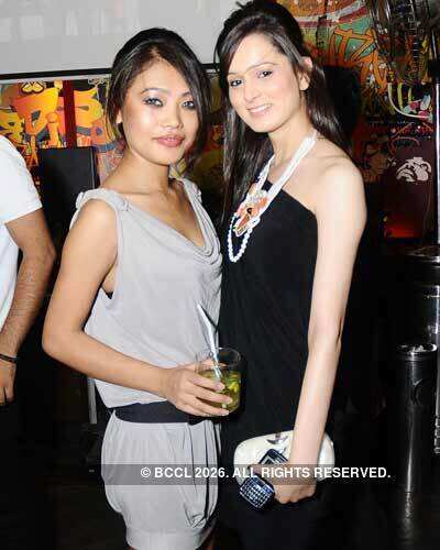 Kamal Taneja at Nikhil Dwivedi's party in New Delhi