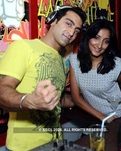 Kamal Taneja at Nikhil Dwivedi's party in New Delhi