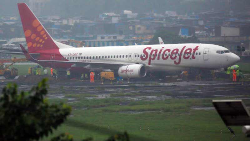 SpiceJet flight overshoots Mumbai Airport runway, lands in mud