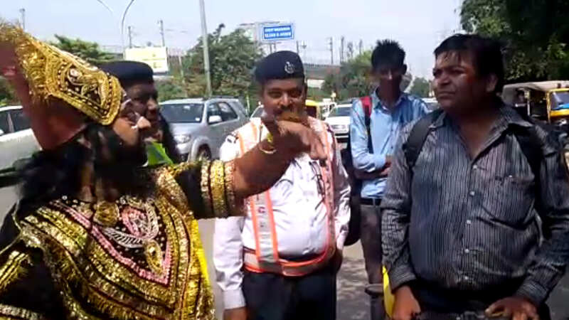 Ravan and Yamraj out on Gurugram streets giving road safety lessons
