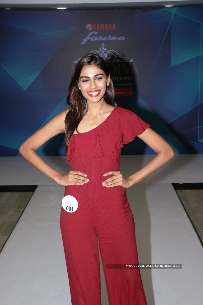 Yamaha Fascino Miss Diva 2017 : Dr. Kathuria Miss Beautiful Smile Sub ...