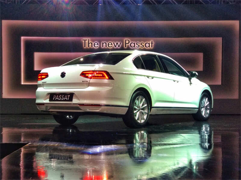 volkswagen: New Volkswagen Passat launched, starts at Rs 29.99 lakh ...