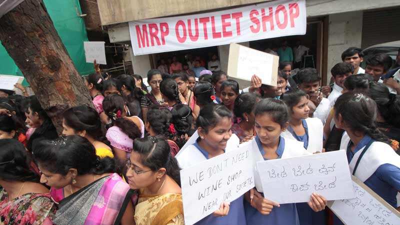 Protest against opening of new liquor shop in Bengaluru