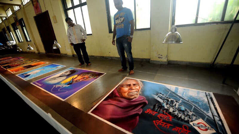 Navi Mumbai: Rangoli art exhibition held at Panvel Navi Mumbai: Rangoli art exhibition held at Panvel