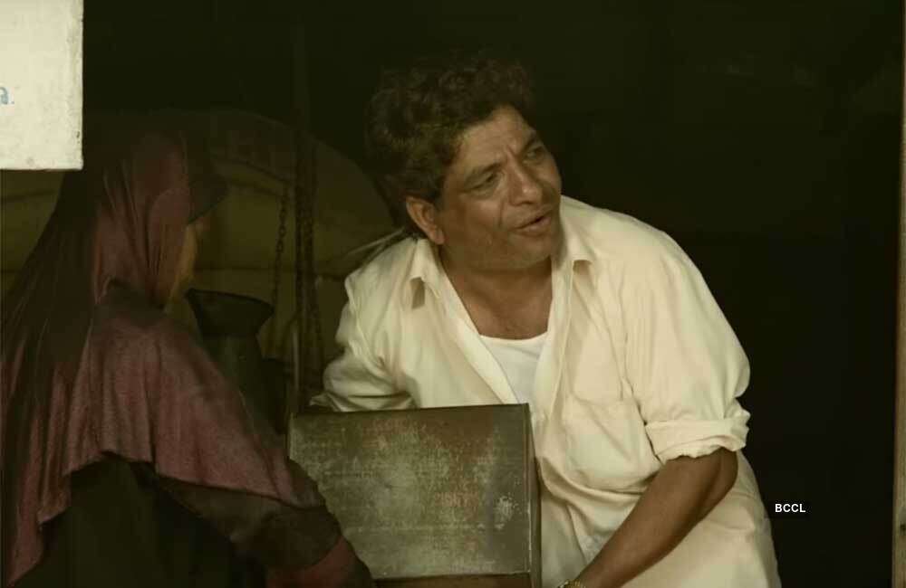 Parava Movie User Reviews & Ratings | Parava (2017) | Times Of India