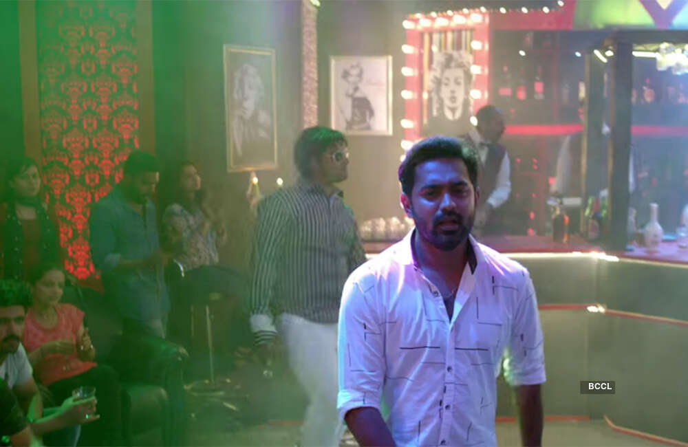 Sunday Holiday Movie User Reviews & Ratings | Sunday Holiday (2017 ...