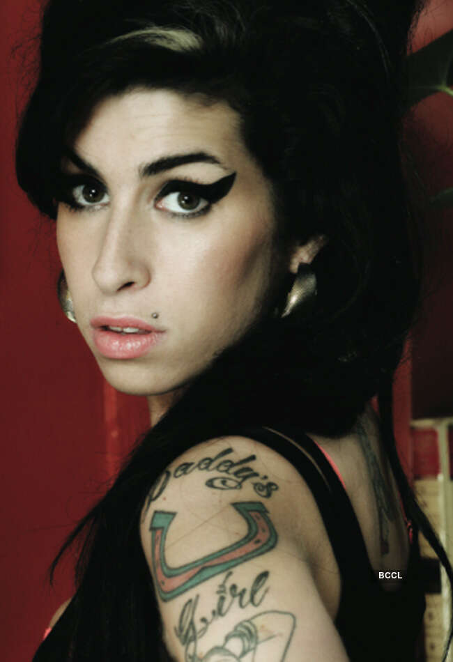 Amy Movie User Reviews & Ratings | Amy (2015) | Times Of India