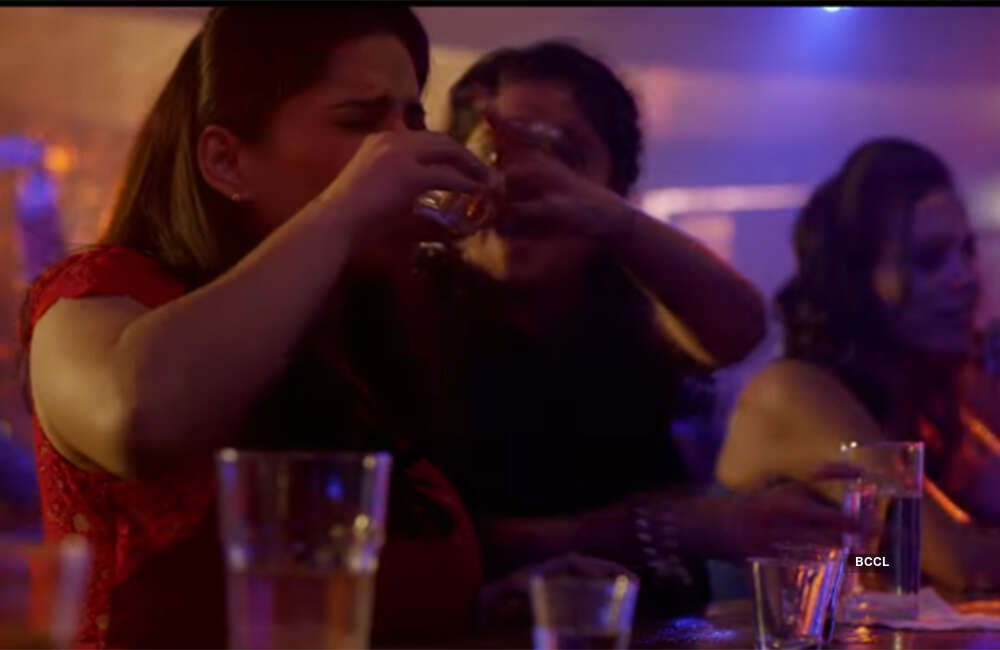 Vazandar Movie User Reviews & Ratings | Vazandar (2016) | Times Of India