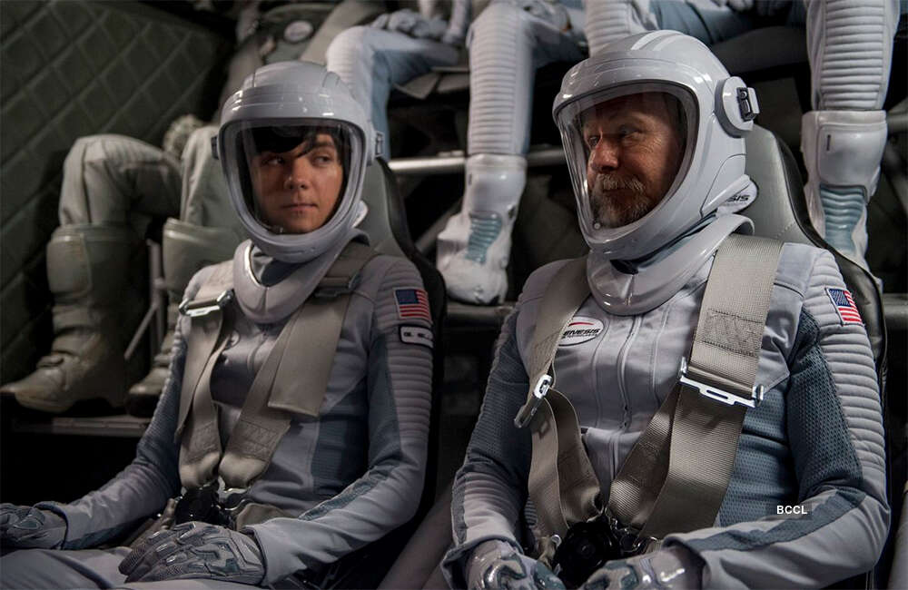 The Space Between Us Movie User Reviews & Ratings | The Space Between ...