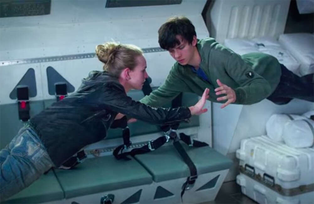 The Space Between Us Movie User Reviews & Ratings | The Space Between ...