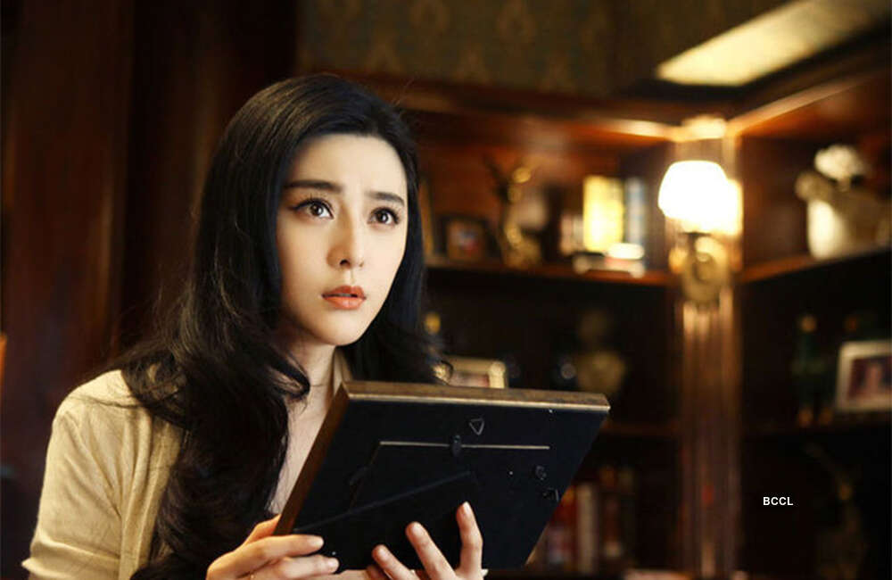 Skiptrace Movie User Reviews & Ratings | Skiptrace (2016) | Times Of India