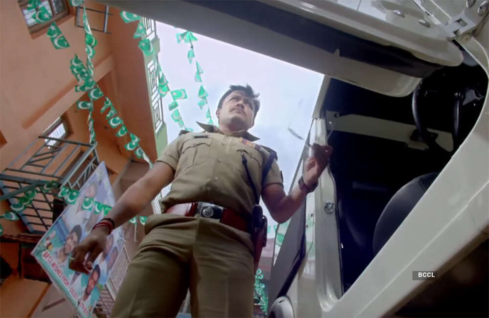 Pataki Movie User Reviews & Ratings | Pataki (2017) | Times Of India