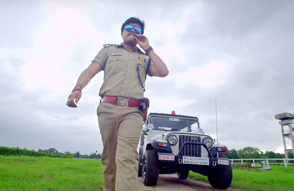 Pataki Movie User Reviews & Ratings | Pataki (2017) | Times Of India