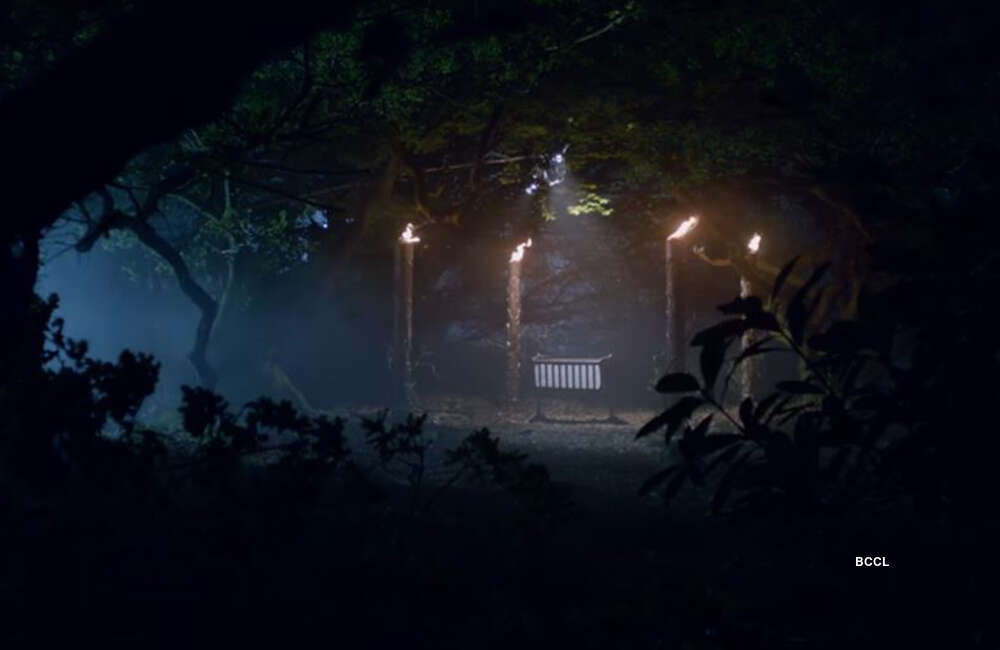 Aake Movie User Reviews & Ratings | Aake (2017) | Times Of India