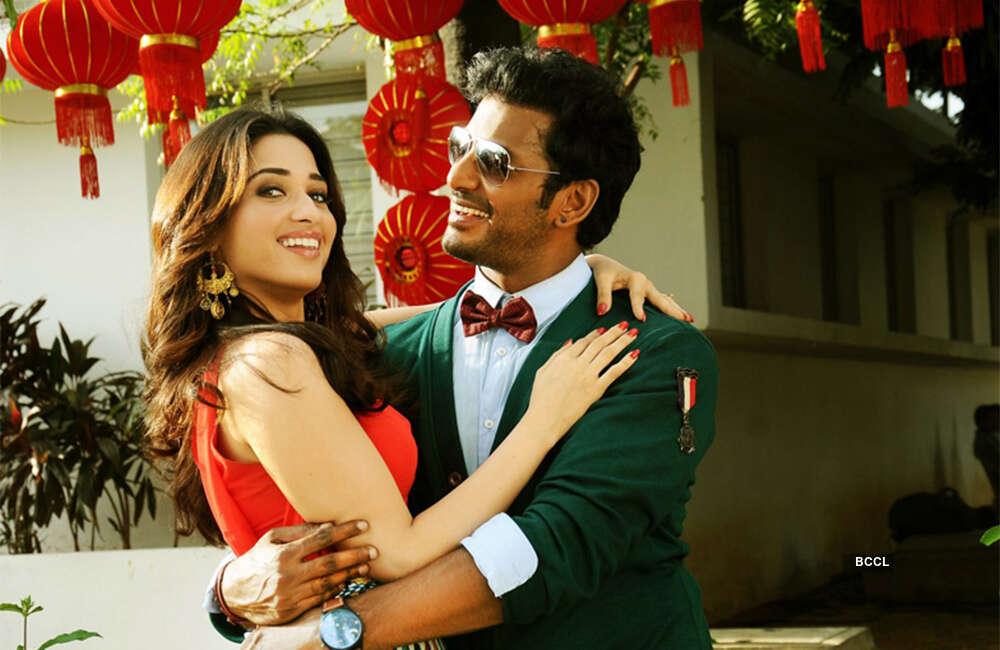 Kaththi Sandai Movie User Reviews & Ratings | Kaththi Sandai (2016 ...