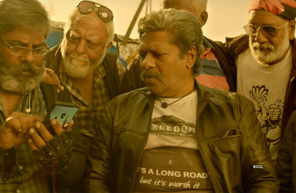 Power Paandi Movie User Reviews & Ratings | Power Paandi (2017) | Times ...