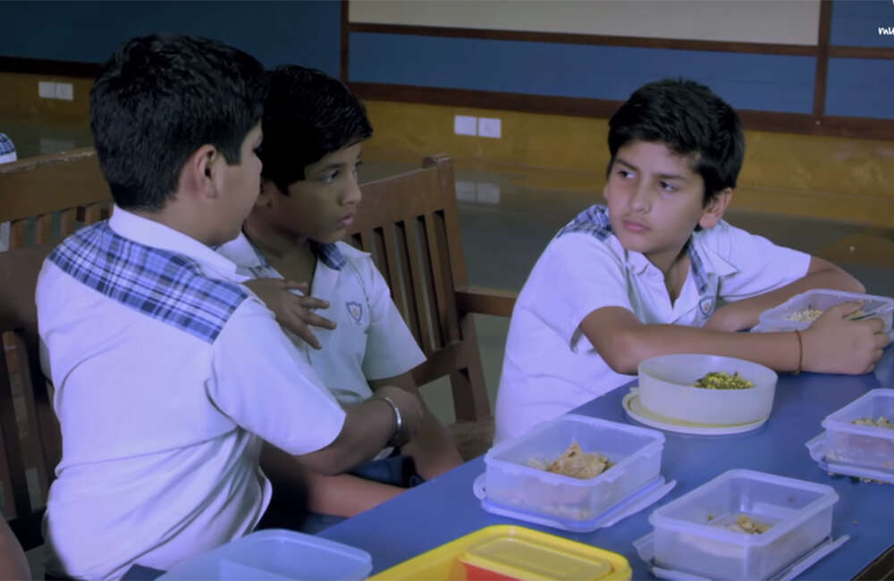 Bachche Kachche Sachche Movie User Reviews & Ratings | Bachche Kachche ...