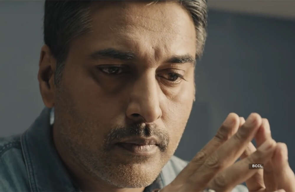 Dhuruvangal Pathinaaru - D16 Movie User Reviews & Ratings | Dhuruvangal ...