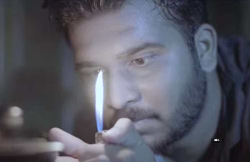 1 A.M Movie: Showtimes, Review, Songs, Trailer, Posters, News & Videos ...