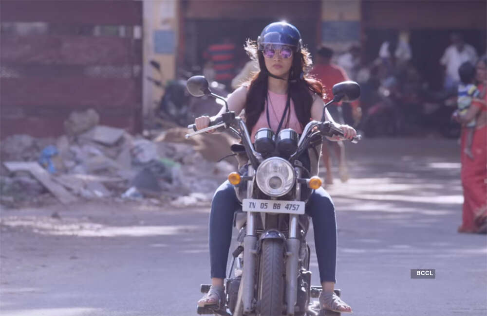 Thappu Thanda Movie Review, Trailer, & Show timings at Times of India