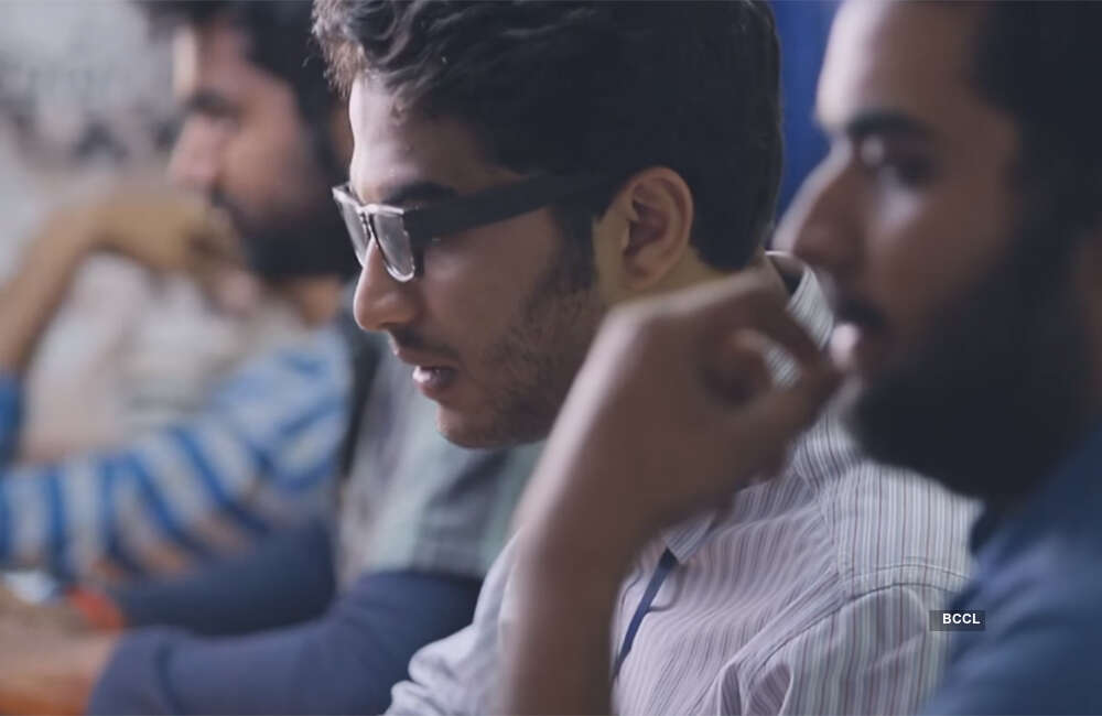 Vellipomakey Movie User Reviews & Ratings | Vellipomakey (2017) | Times Of India