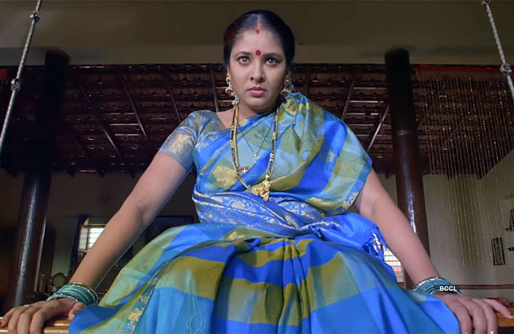 Jaali Baaru Mattu Poli Hudugaru Movie Review, Trailer, & Show timings ...