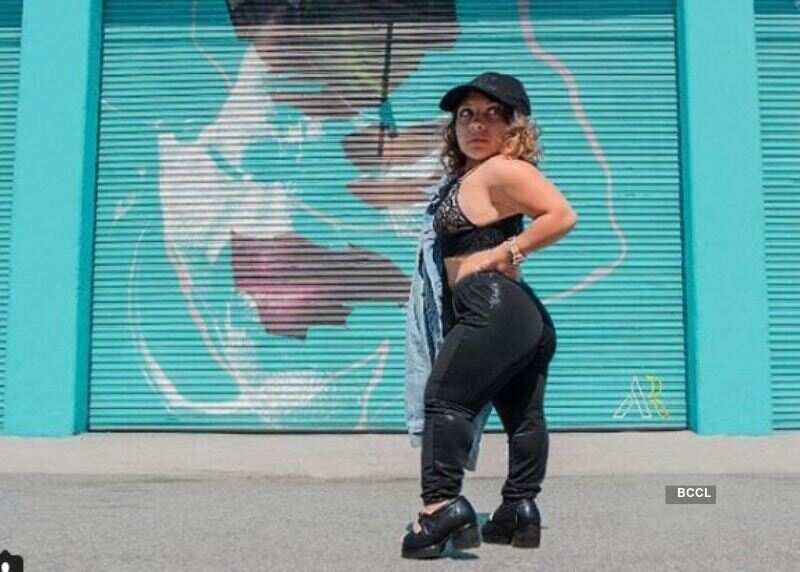 3 Ft 4 Inch Model Proves That You Can Be A Fashionista At Any Size