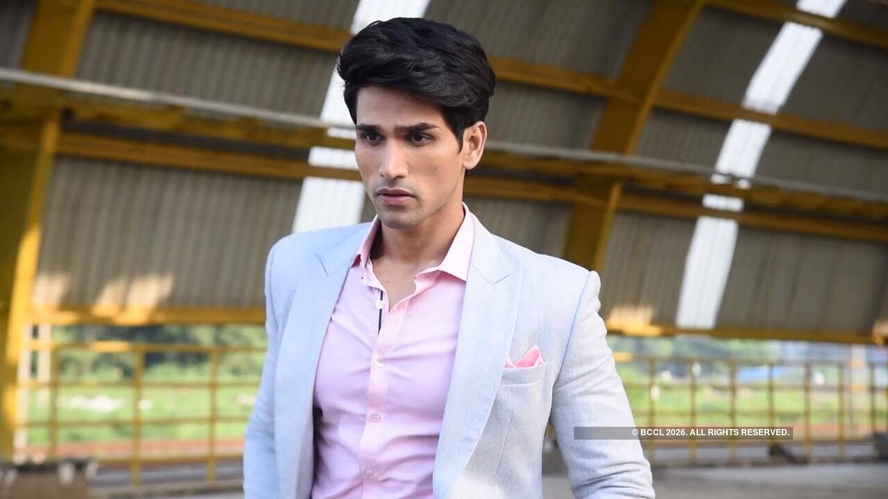 altamash faraz: Altamash Faraz's Official Photoshoot For Mr ...